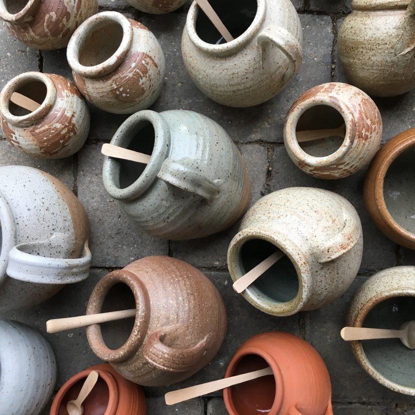 Shield studio pottery – Stoneware pottery